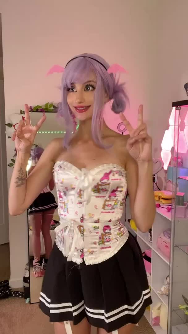 Who wants to help clean up this mess? | Scrolller