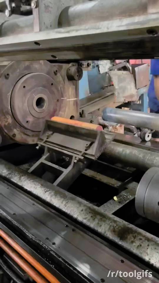 Wire-drawing machine | Scrolller