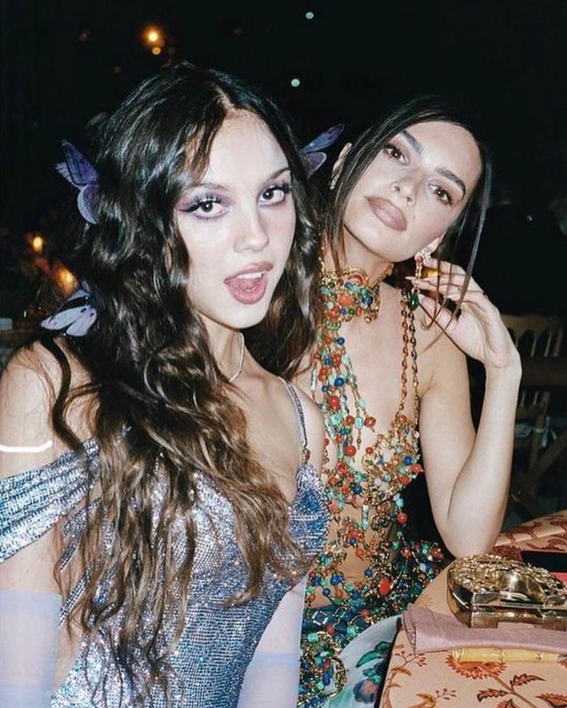 With Emily Ratajkowski | Scrolller