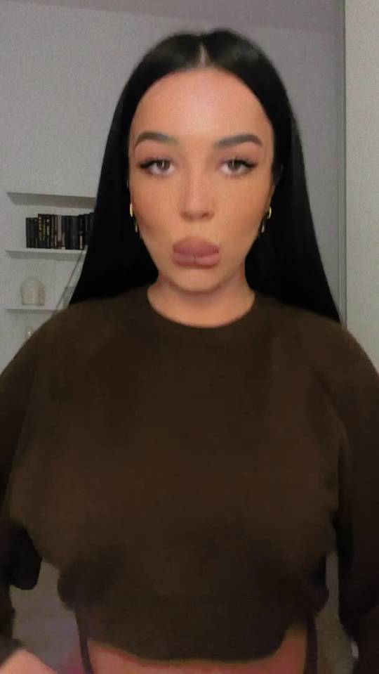 Would you eat me from behind? | Scrolller