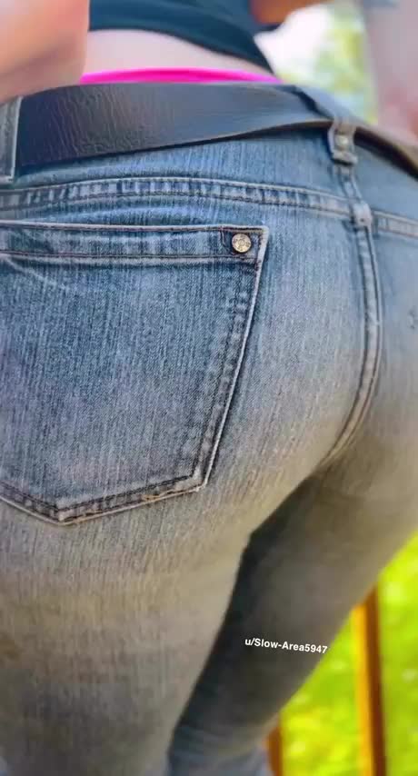 would you let me sit on your face ? 😇 | Scrolller