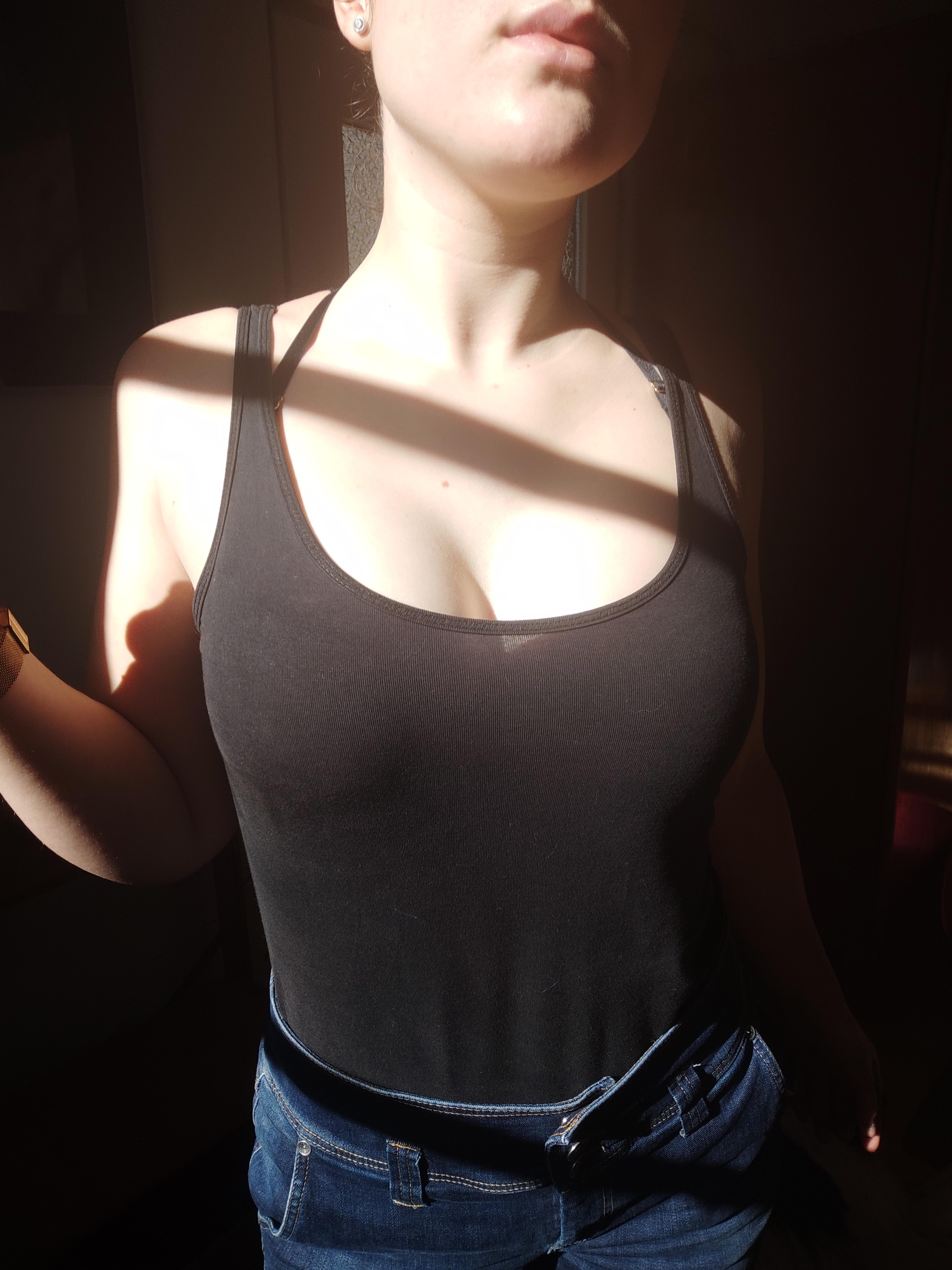 would you like to kiss that soft skin? | Scrolller