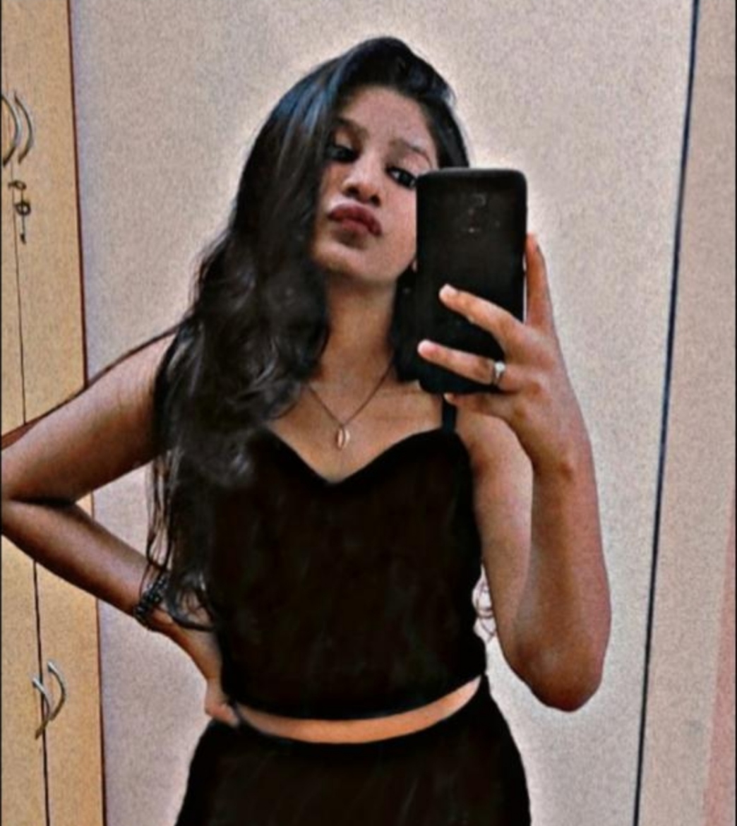 wwyd to this slutty bitch | Scrolller