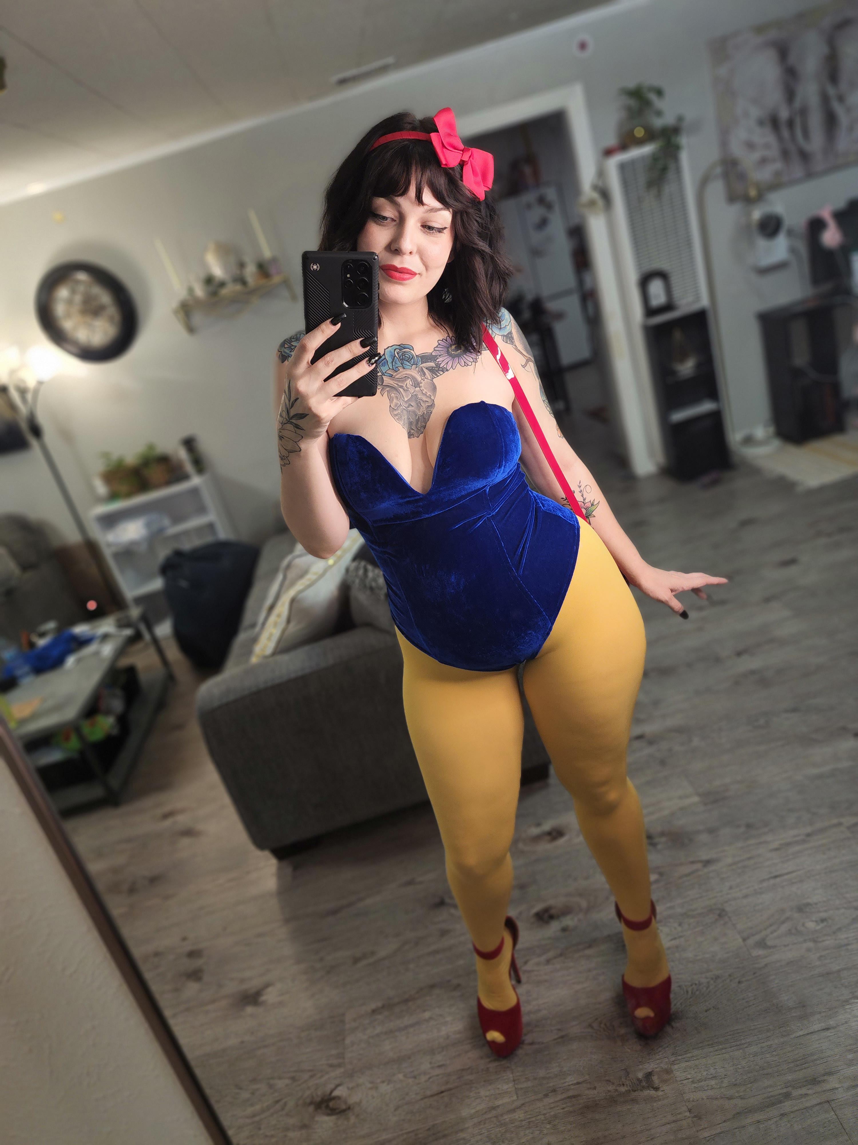 Ya know, chillin | Scrolller