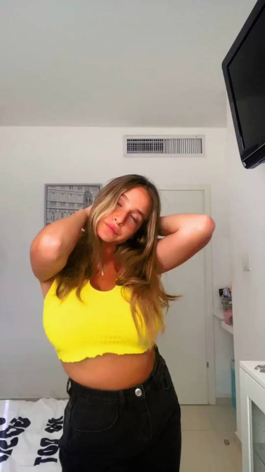 Yellow Top | Scrolller