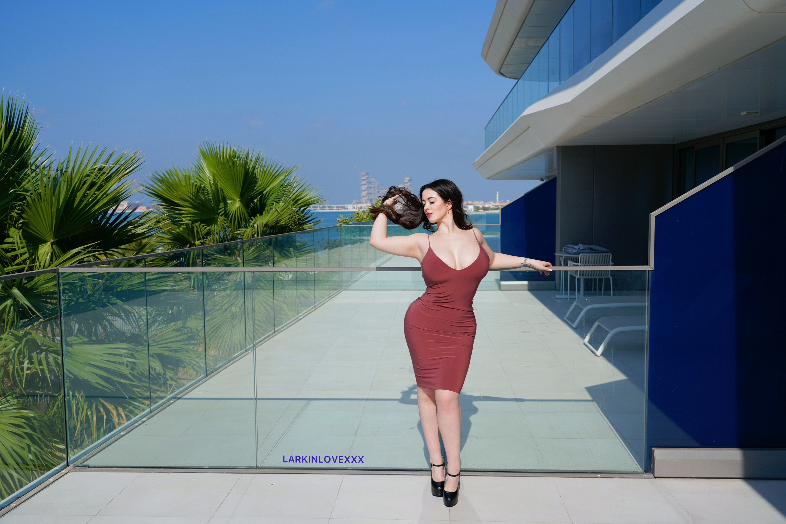 Yes, I know I’m hard work, baby. I love you too. | Scrolller