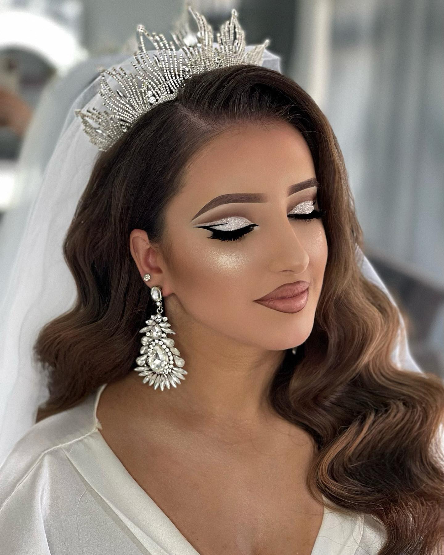 Yes Your Majesty | Scrolller