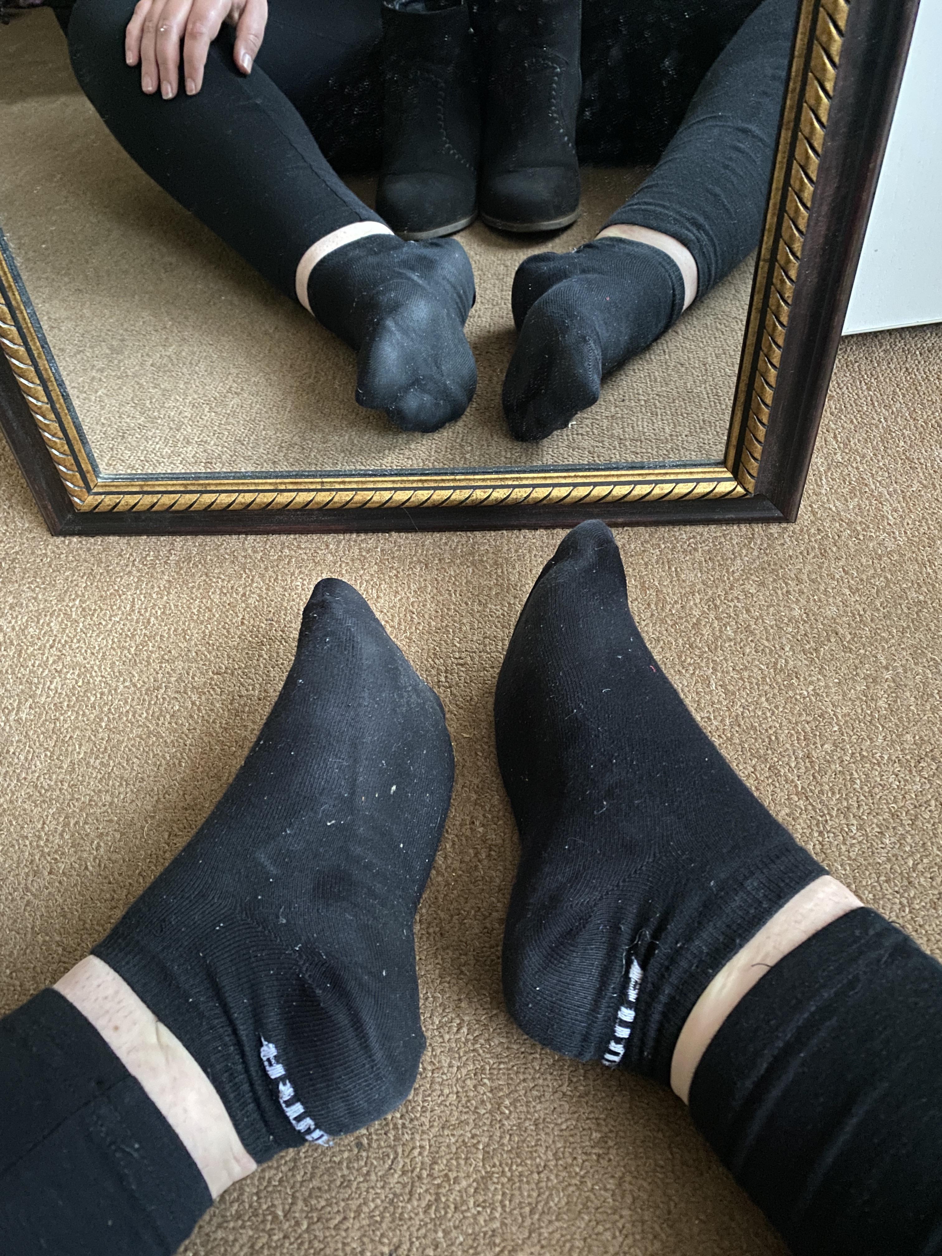 You can practically feel how wet they are through your screen | Scrolller