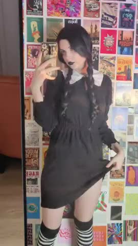 Your gothic babygirl | Scrolller