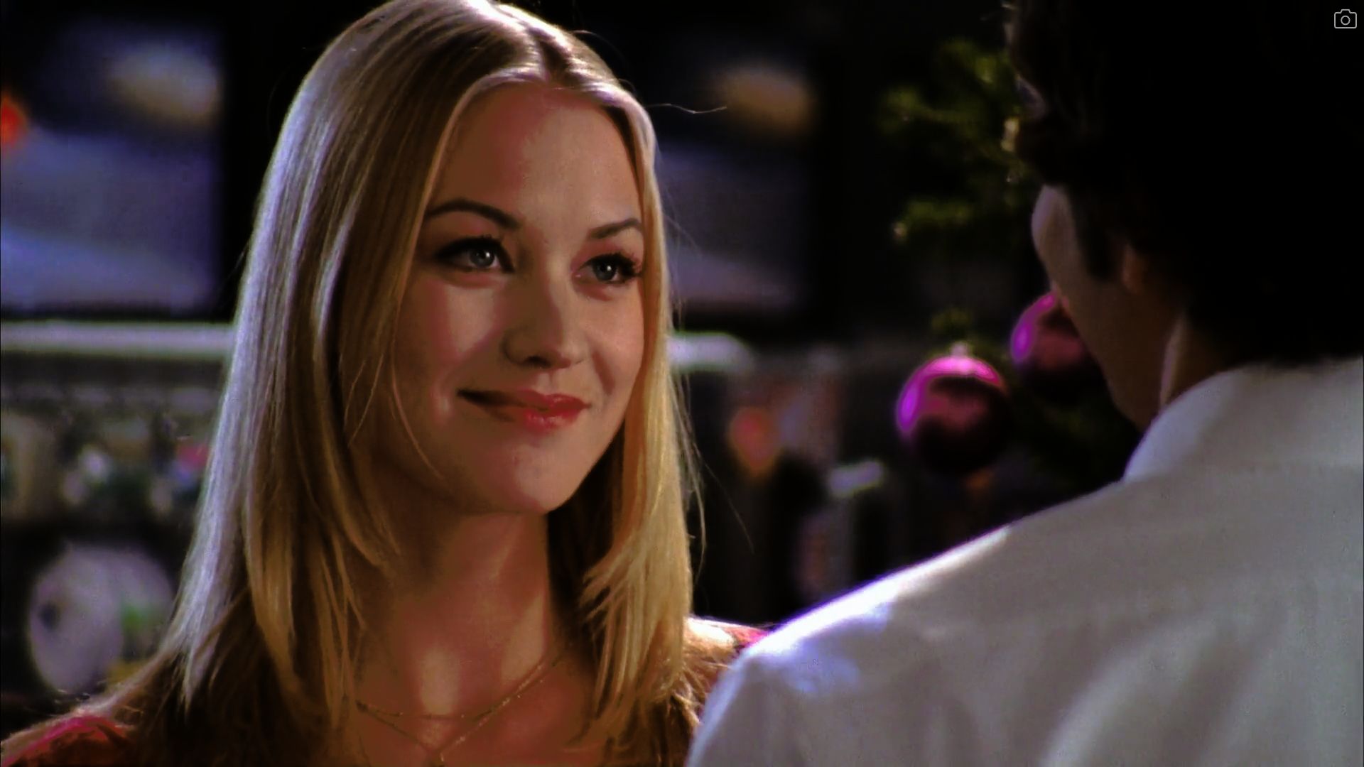 Yvonne as Sarah Lisa Walker | Scrolller