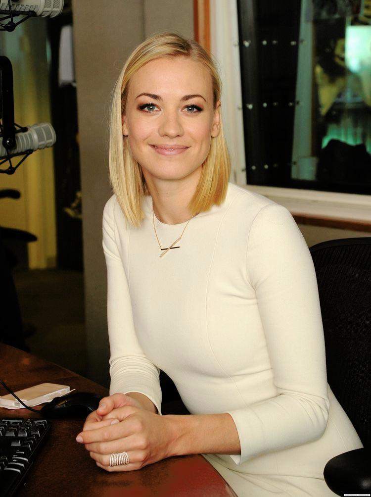 Yvonne at a radio interview | Scrolller