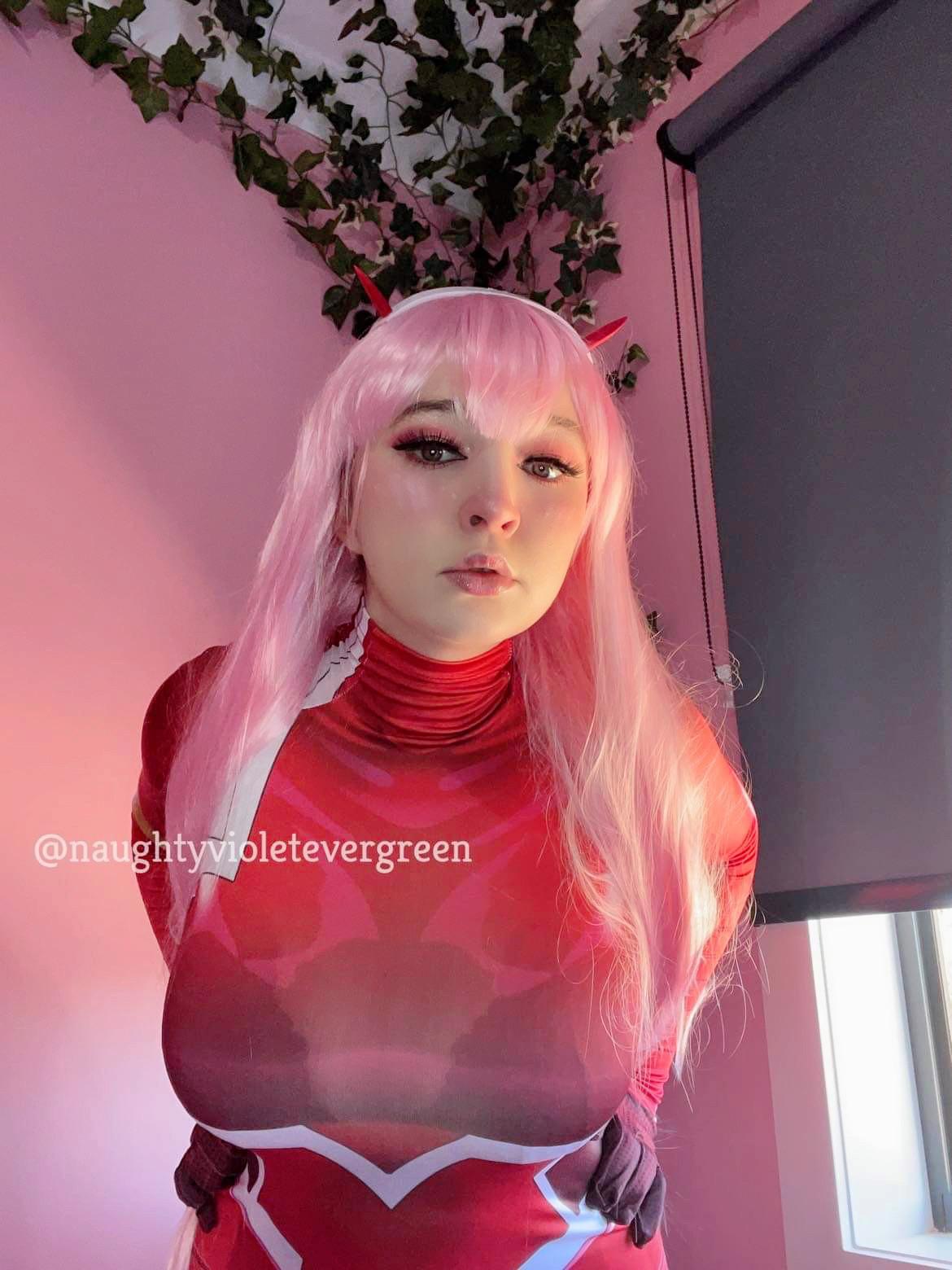Zero two from Darling In The Franxx [self] | Scrolller