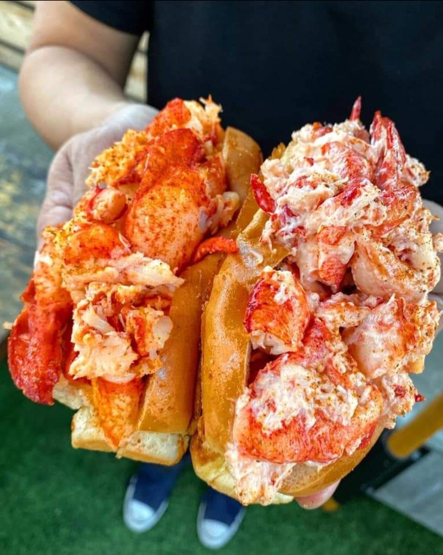 1 Lb Maine lobster rolls | Scrolller