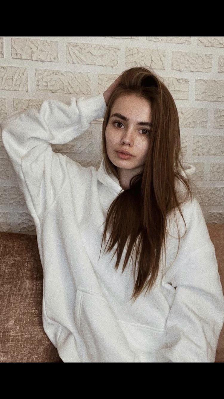 [18] New here! What do ya think? 🥰 | Scrolller