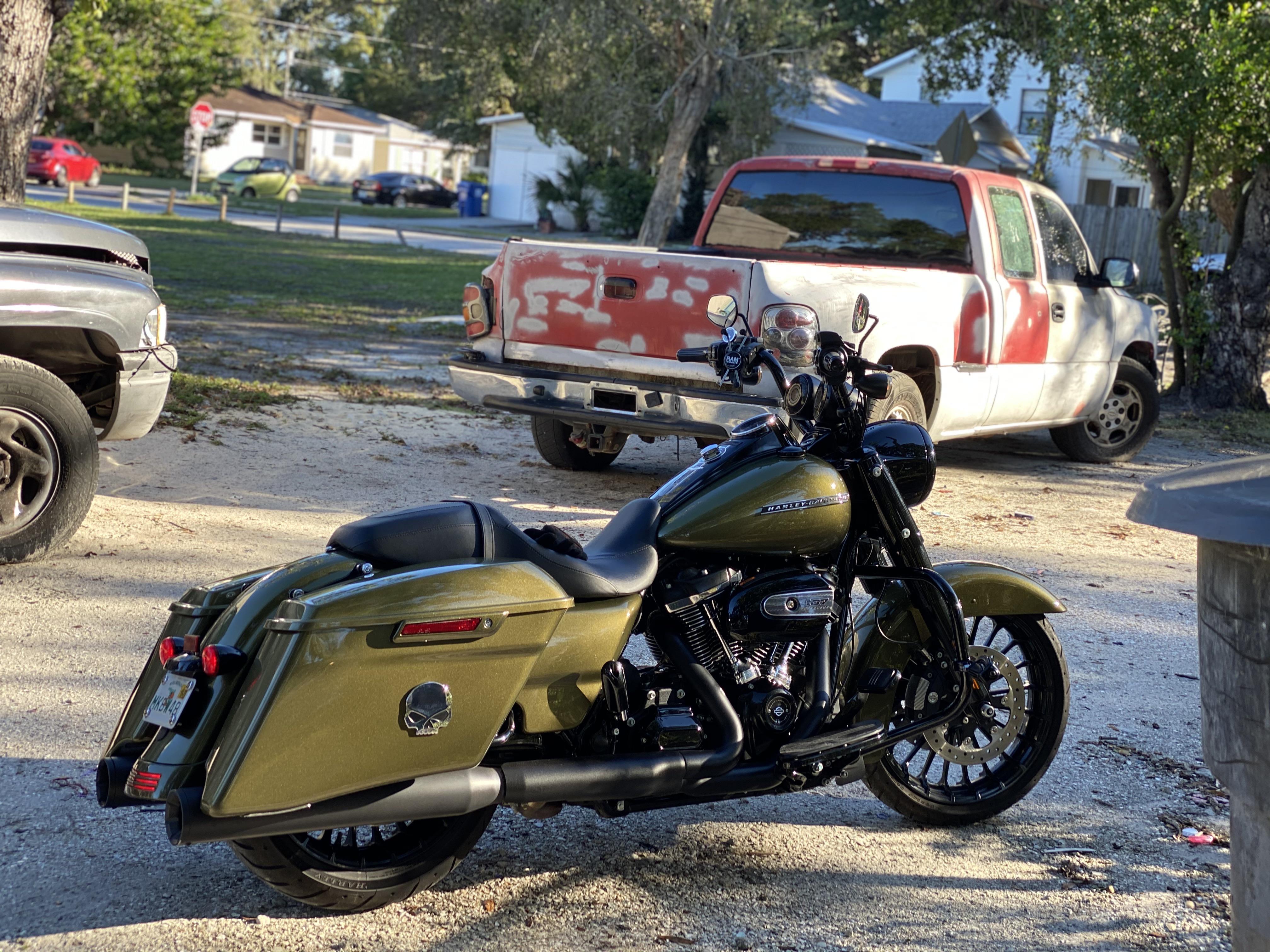 ‘18 Road King Special | Scrolller