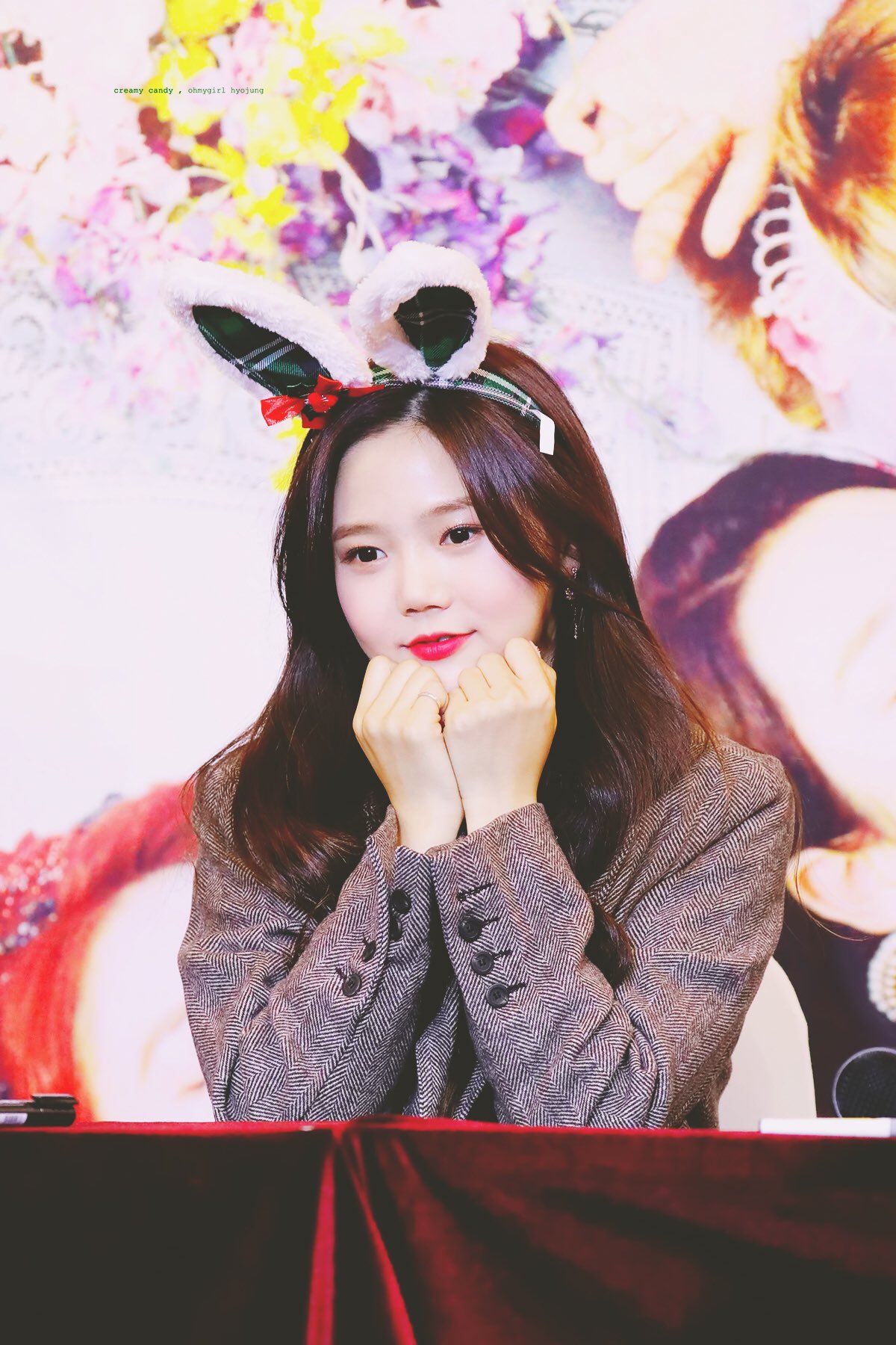 181125 Hyojung | Scrolller