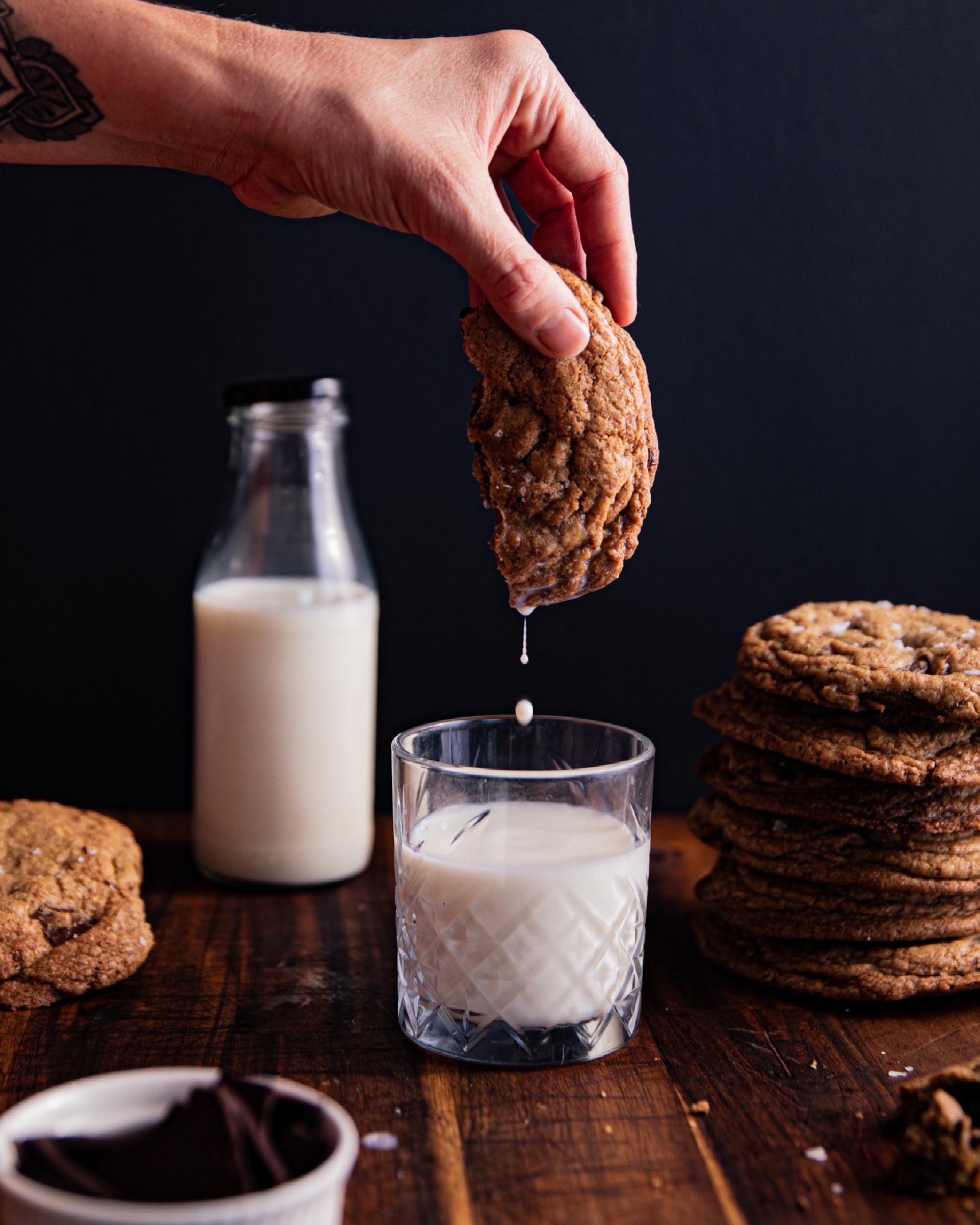2 day choc-chip cookies. | Scrolller