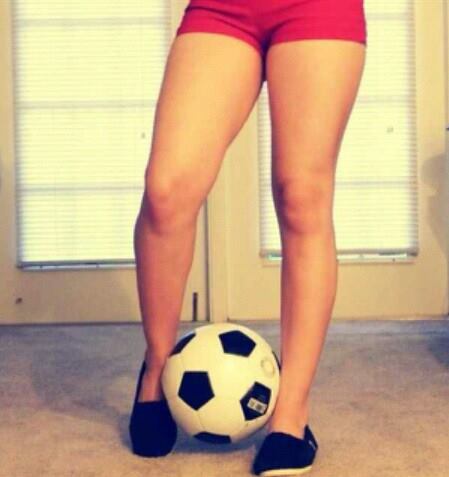 2 great reasons why I love soccer babes | Scrolller