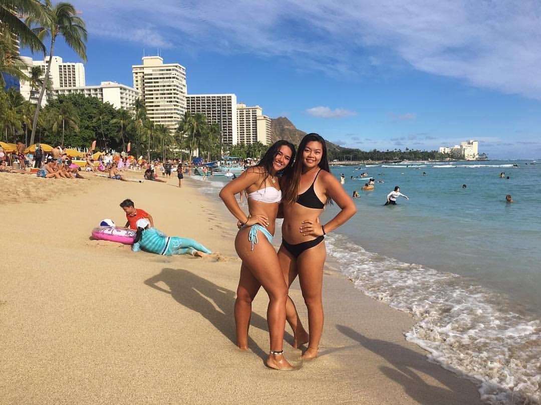 [2] this ones easy imo | Scrolller