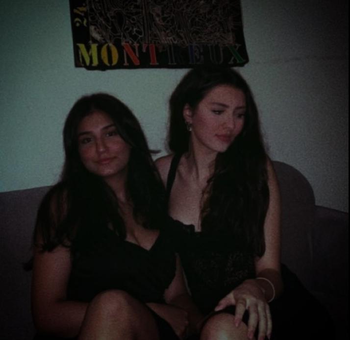 [2] your choice ? | Scrolller