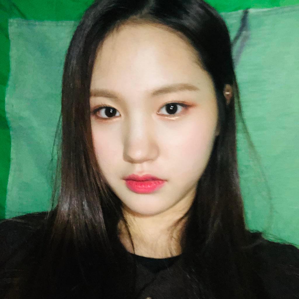 201029 Sumin Fancafe Update | Scrolller