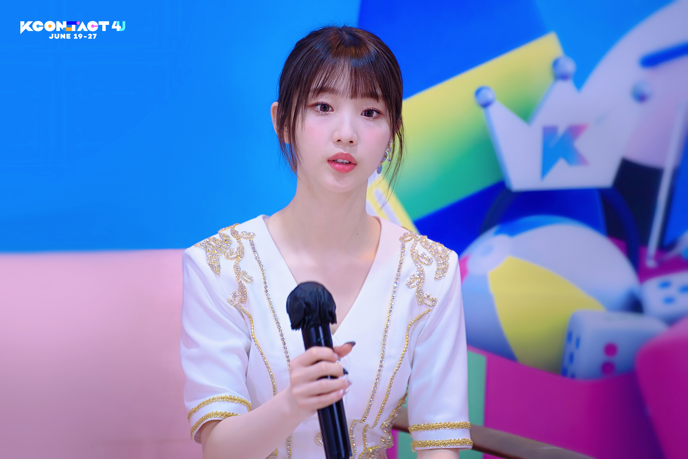 210623 Yeojin by KCON_official | Scrolller