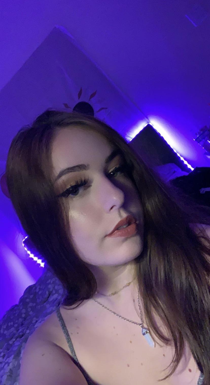 21F goodnight :) | Scrolller