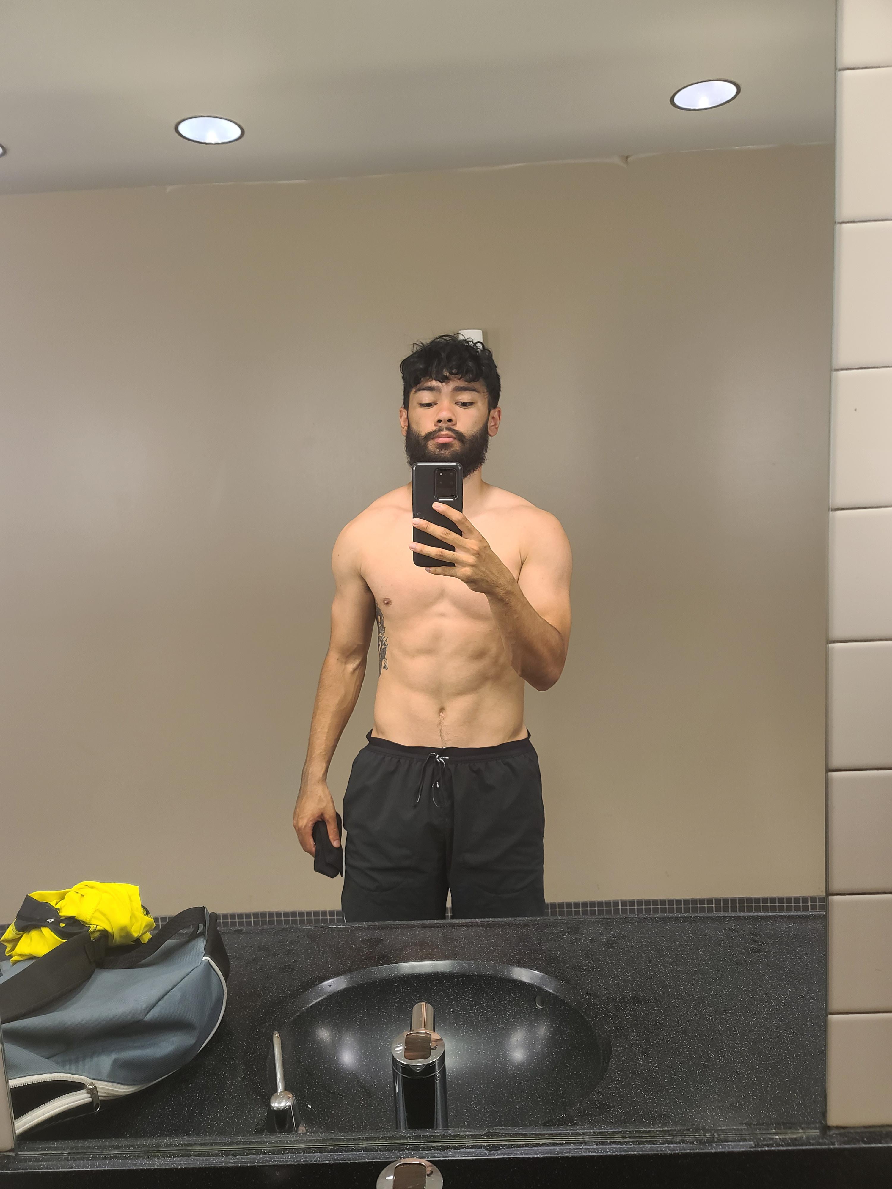 21M 5'11 180 bf% estimate? | Scrolller