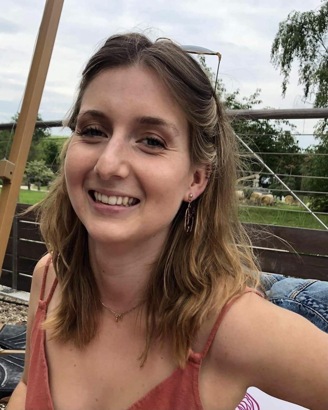 22F Yay or nay? Be harsh | Scrolller