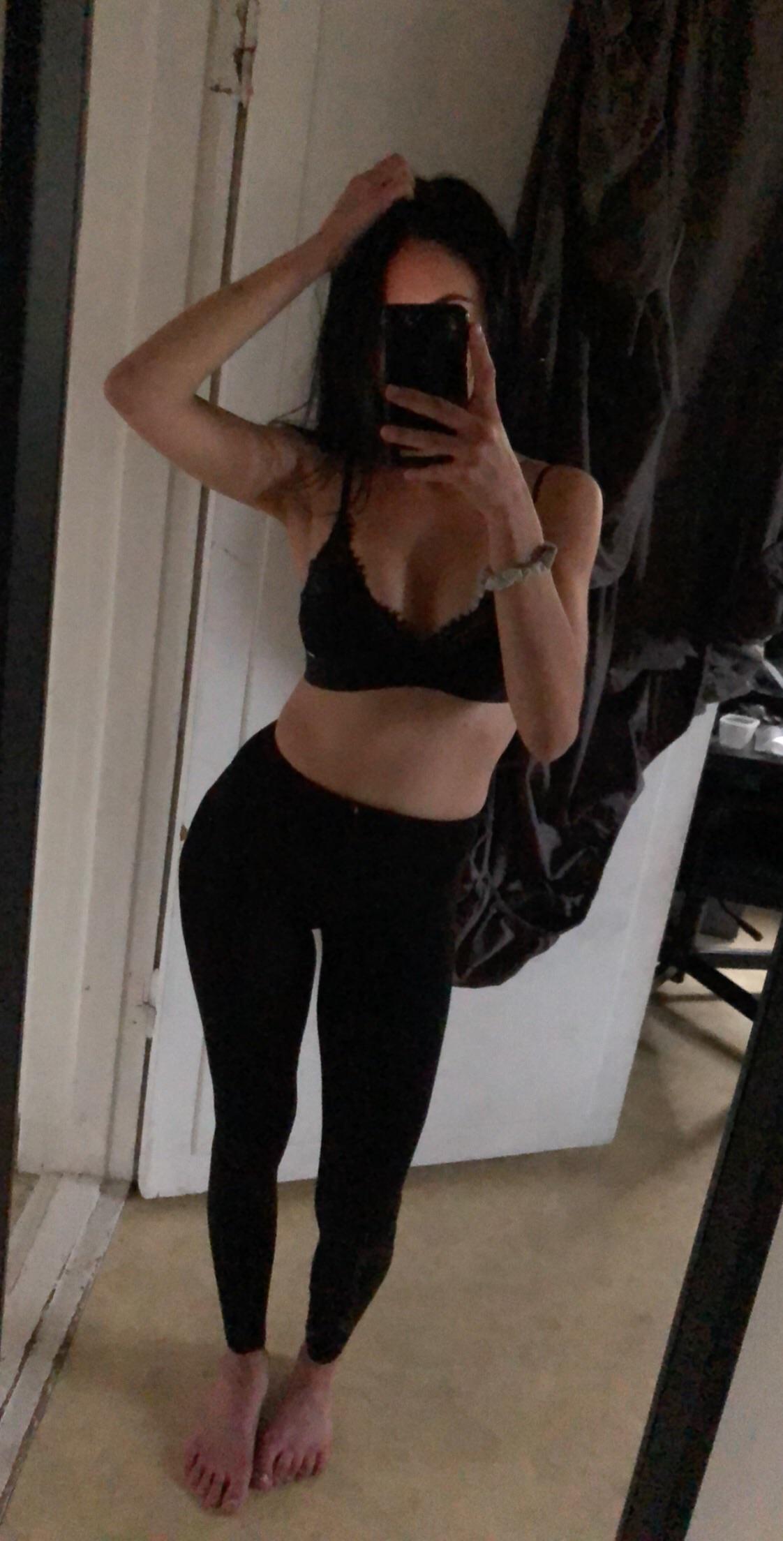 24 year old dominatrix from florida,I’m looking for sub men ,who enjoy being humiliated,used ...