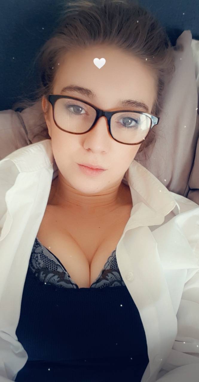 [26] entertain me? | Scrolller