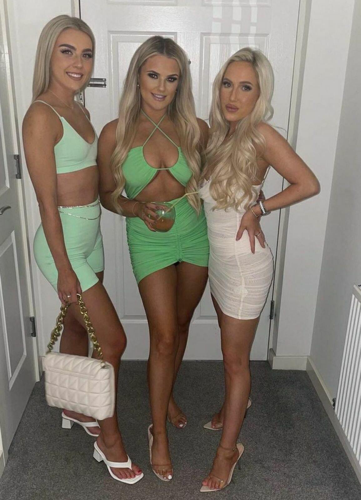 [3] Girls night out | Scrolller