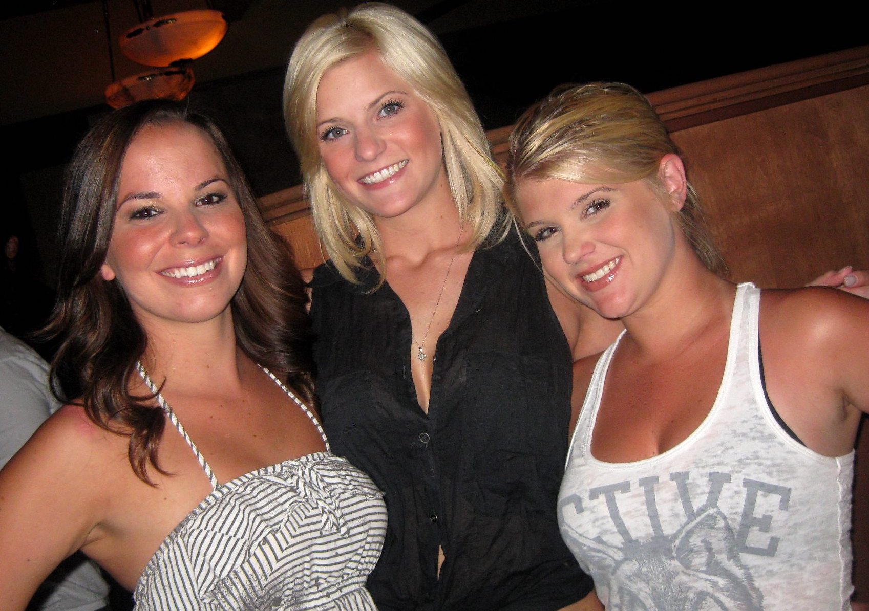 [3] hotties | Scrolller