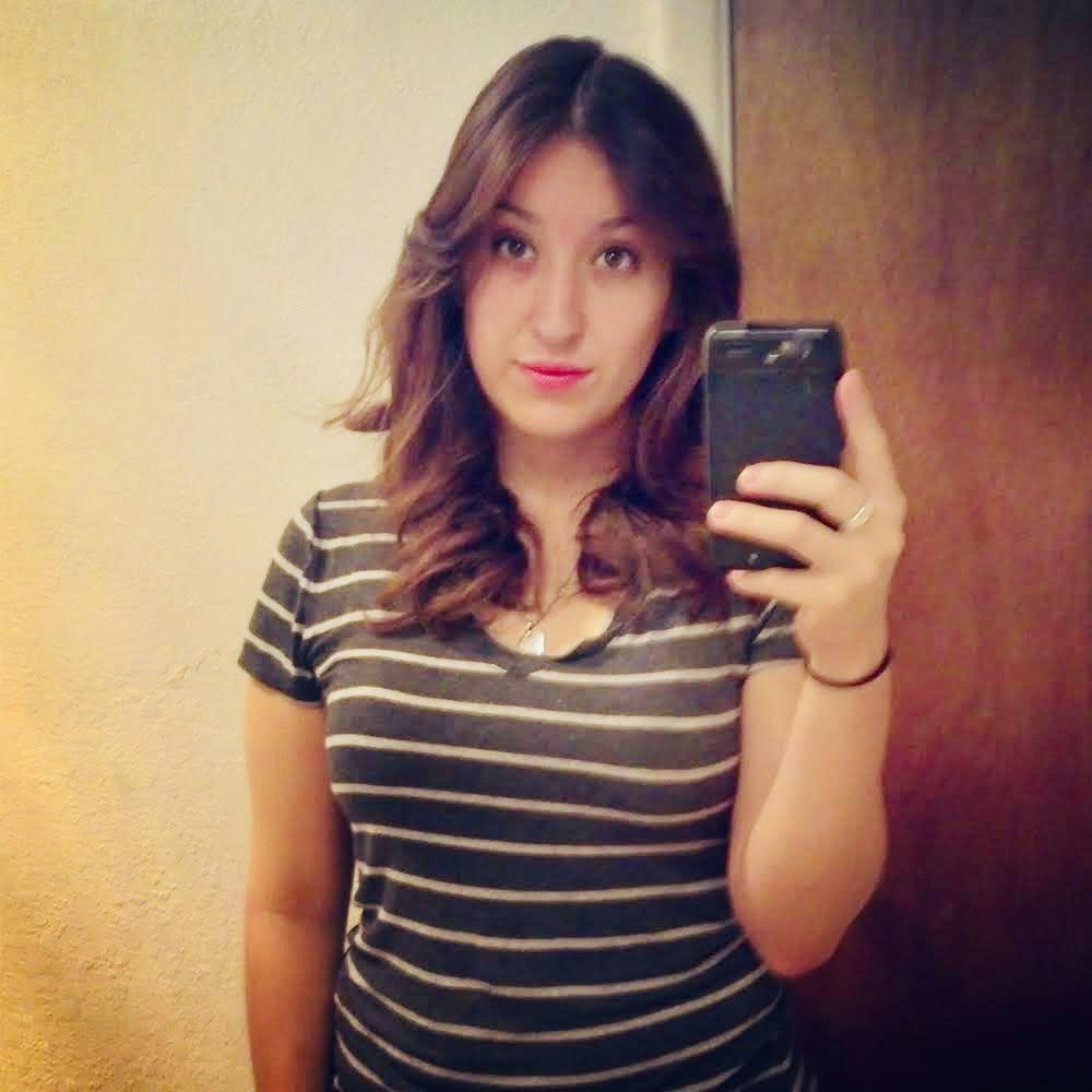 Happy Tuesday!! 30F | Scrolller