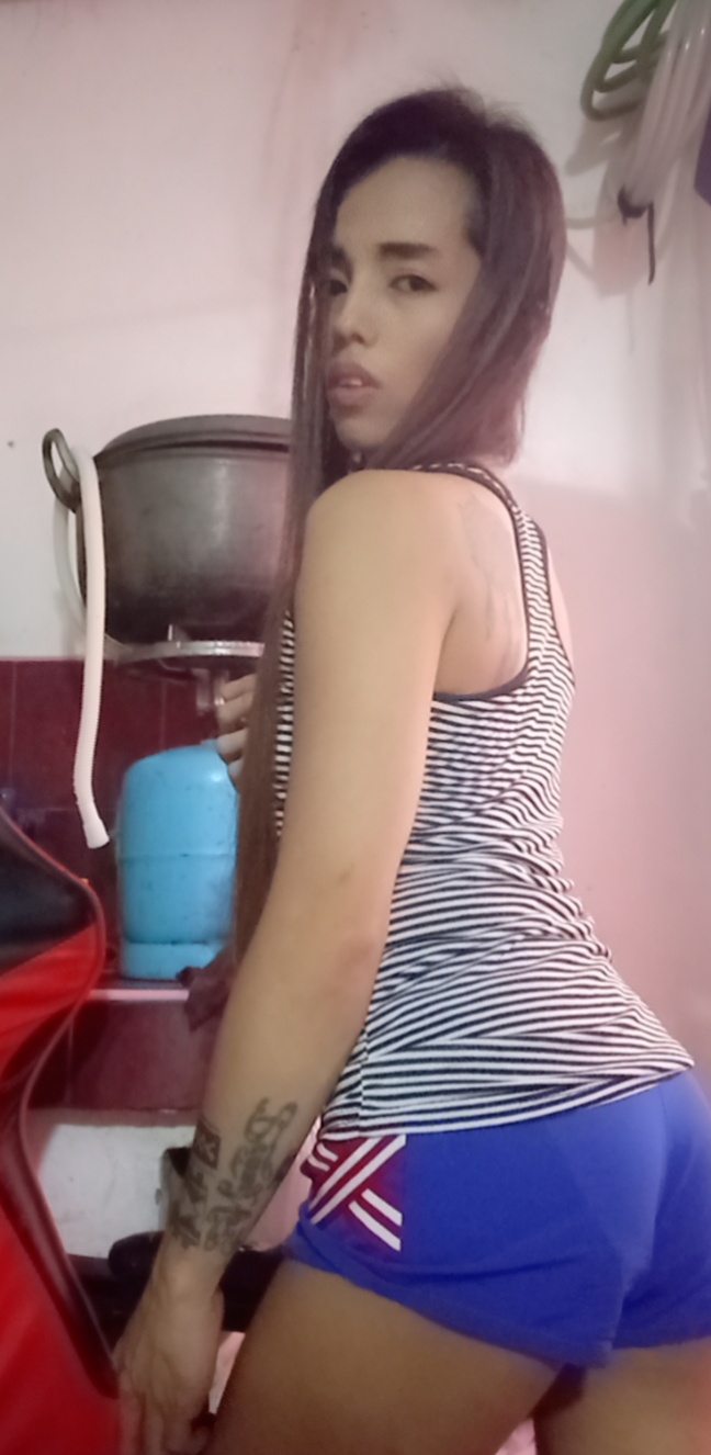 32 MILF from Philippines | Scrolller