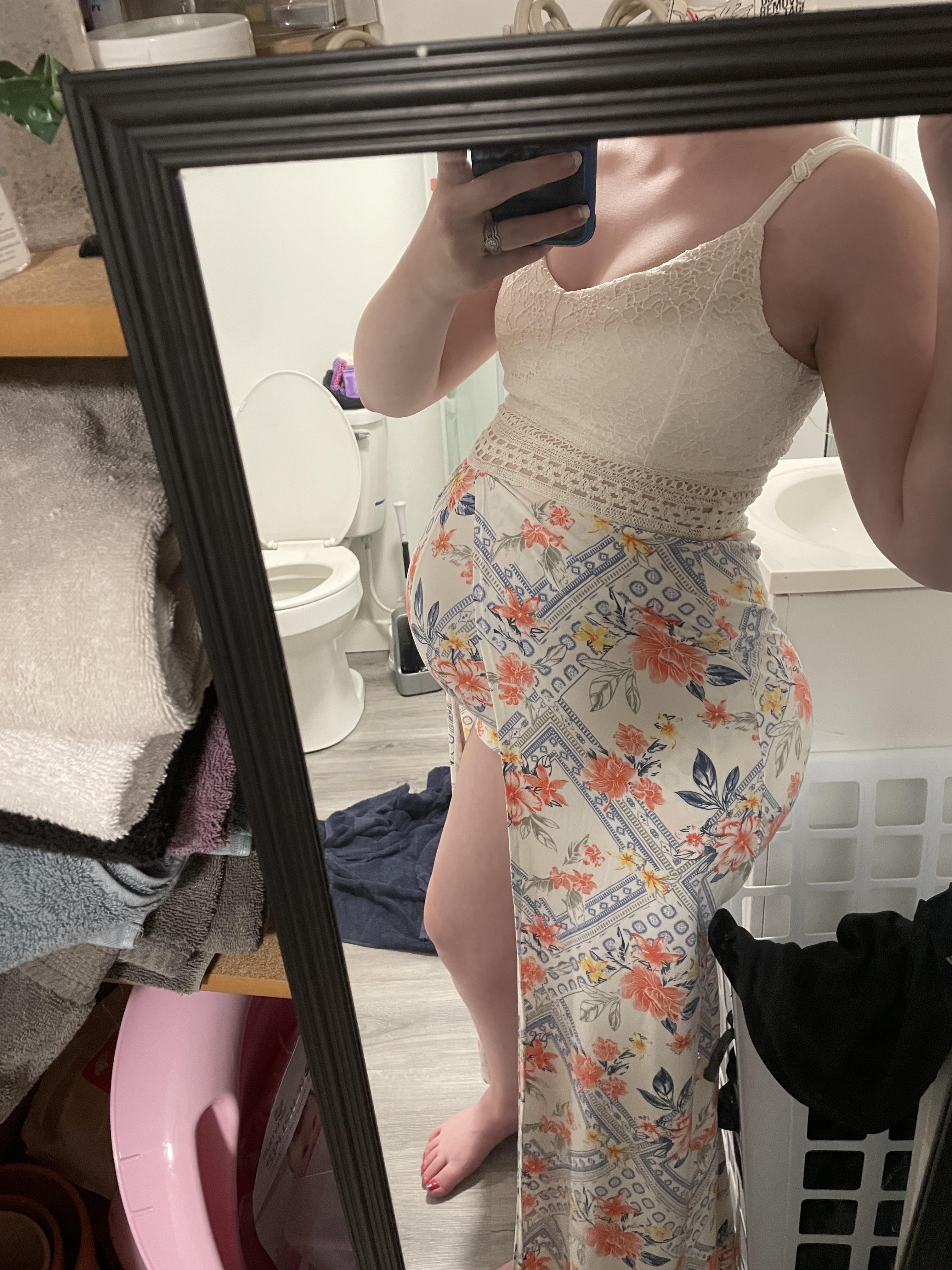 32 weeks ☺️ | Scrolller