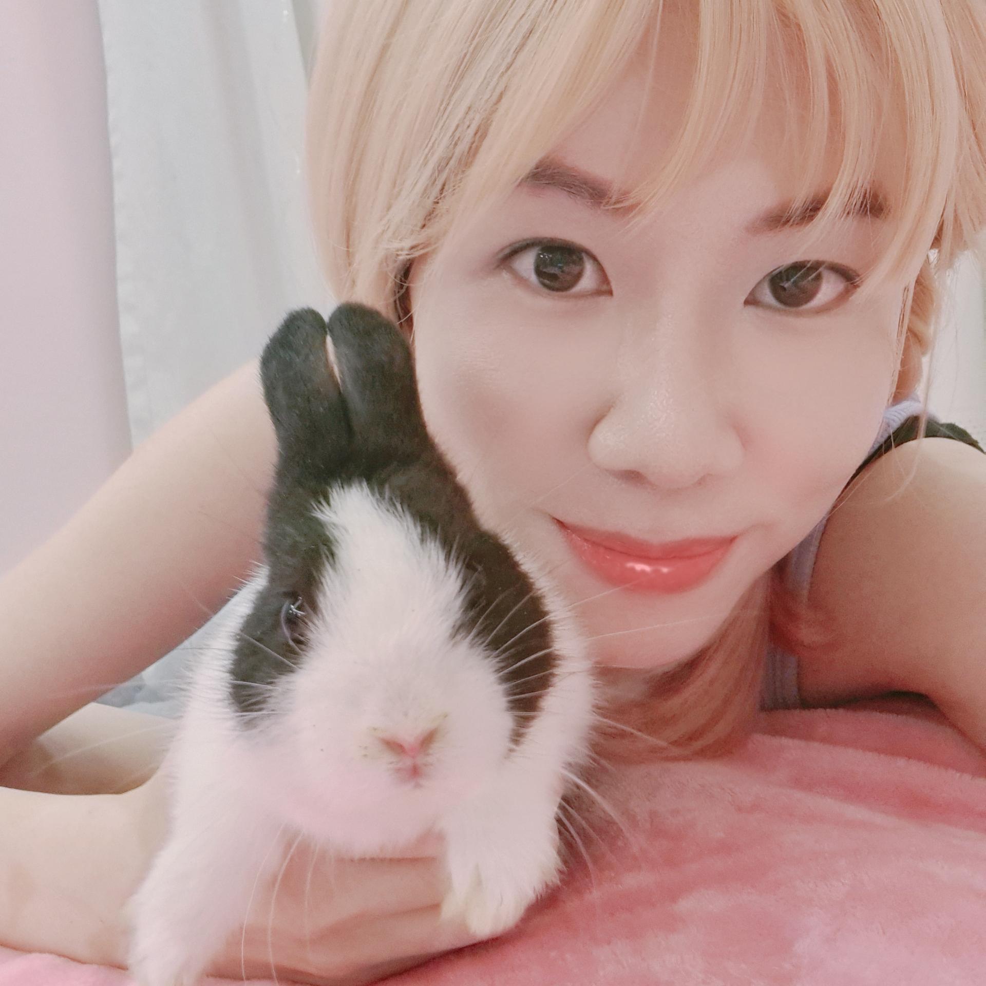 39. Asian and Bun. | Scrolller