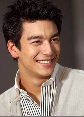 39 year old Dennis Oh | Scrolller