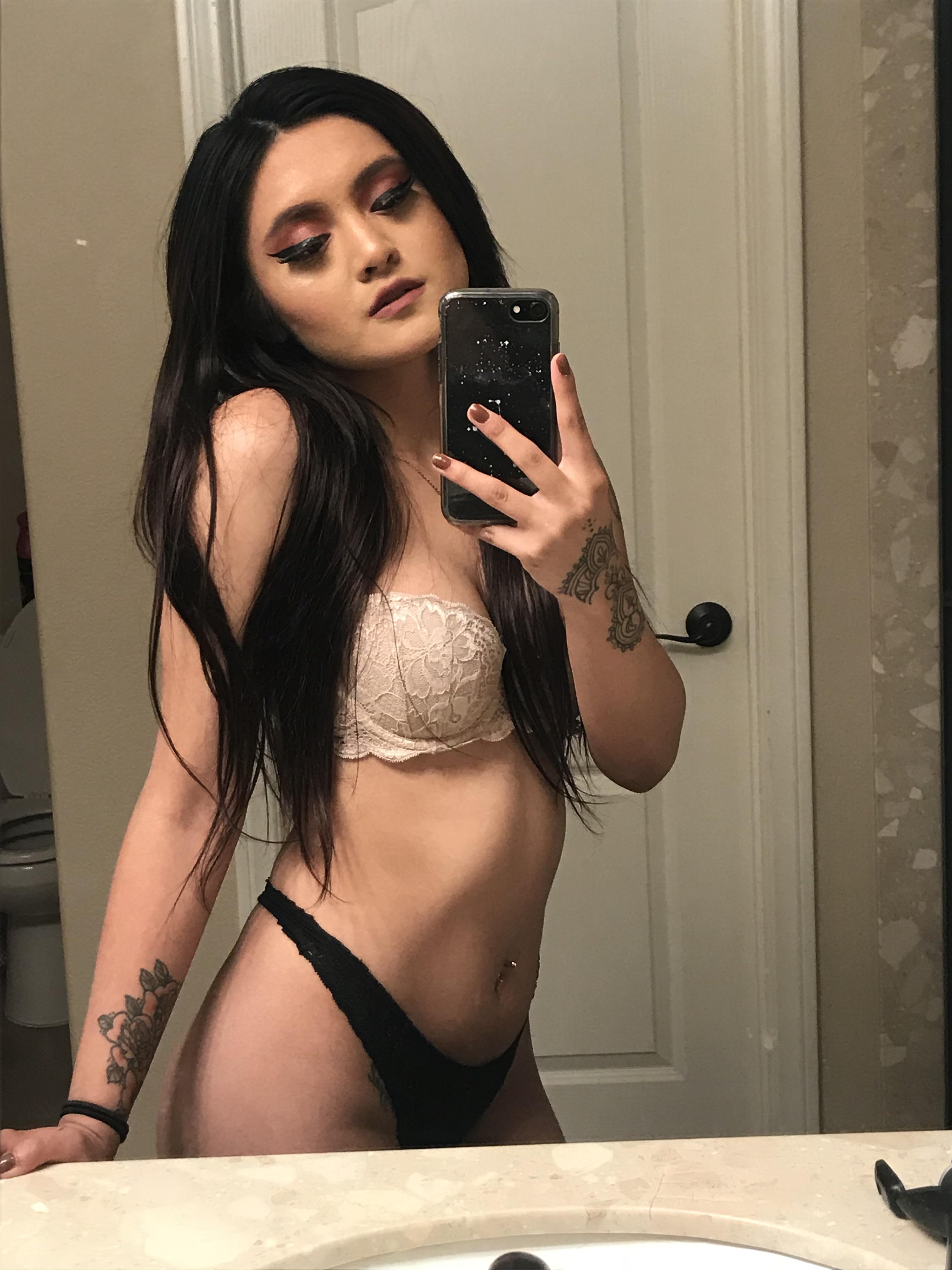 Does dark hair suit me? | Scrolller Does dark hair suit me? | Scrolller