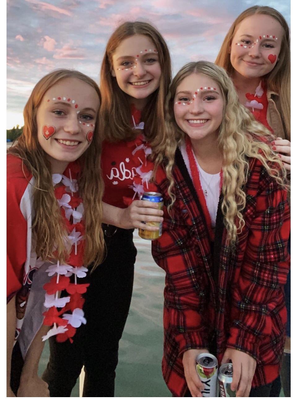 [4] Which girl do you want? | Scrolller