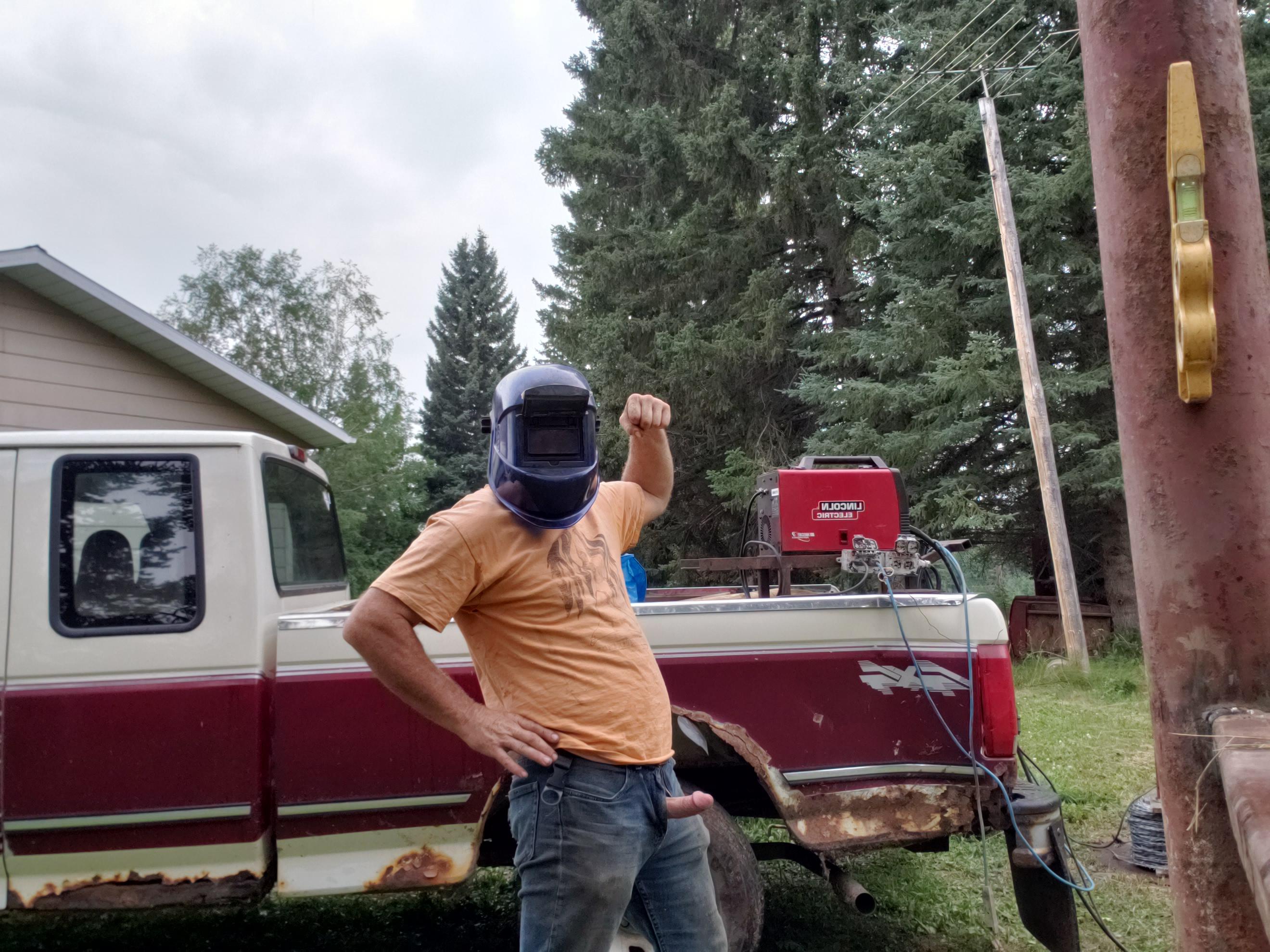 (44) another project stuck together 🙃 | Scrolller