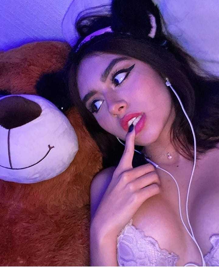 Discover more like Xlightmoonx: #5 and Related Content | Scrolller