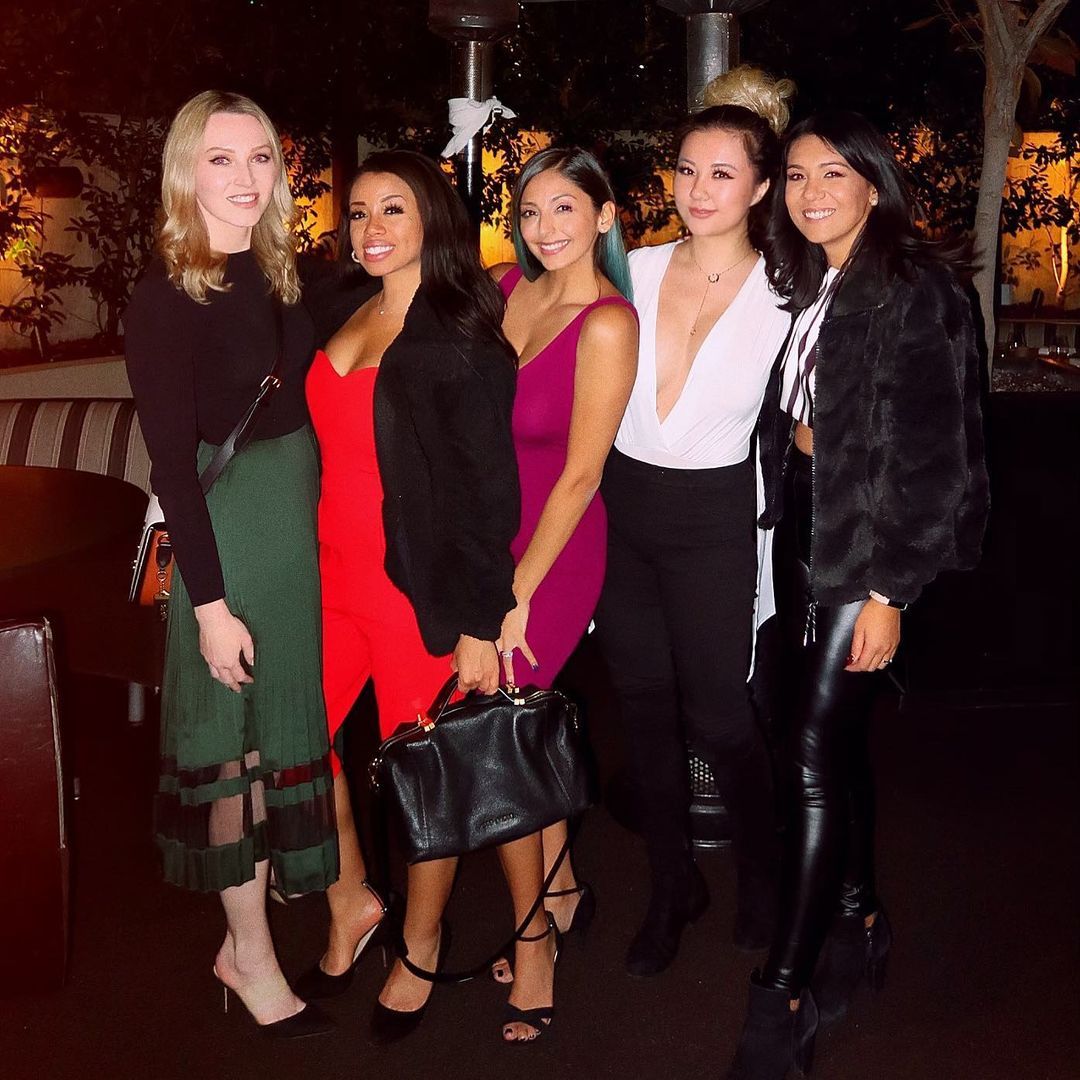 [5] hot bitches | Scrolller