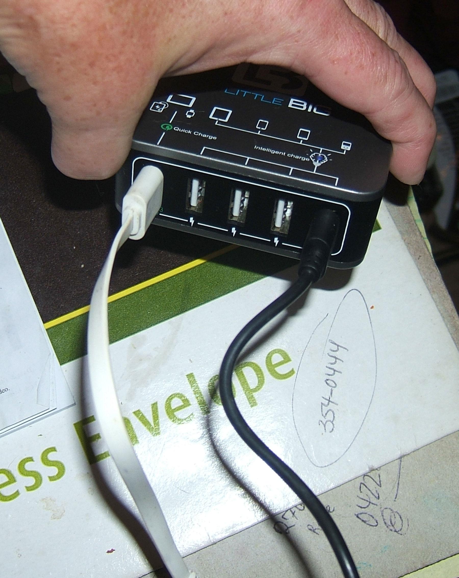 5-Port USB Charging Station - Always a Necessity | Scrolller