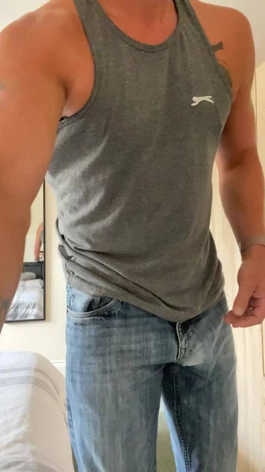 M52yr Dad Bod Getting Ready For Work And Unleashing The Bwc Enjoy๐๐ Scrolller