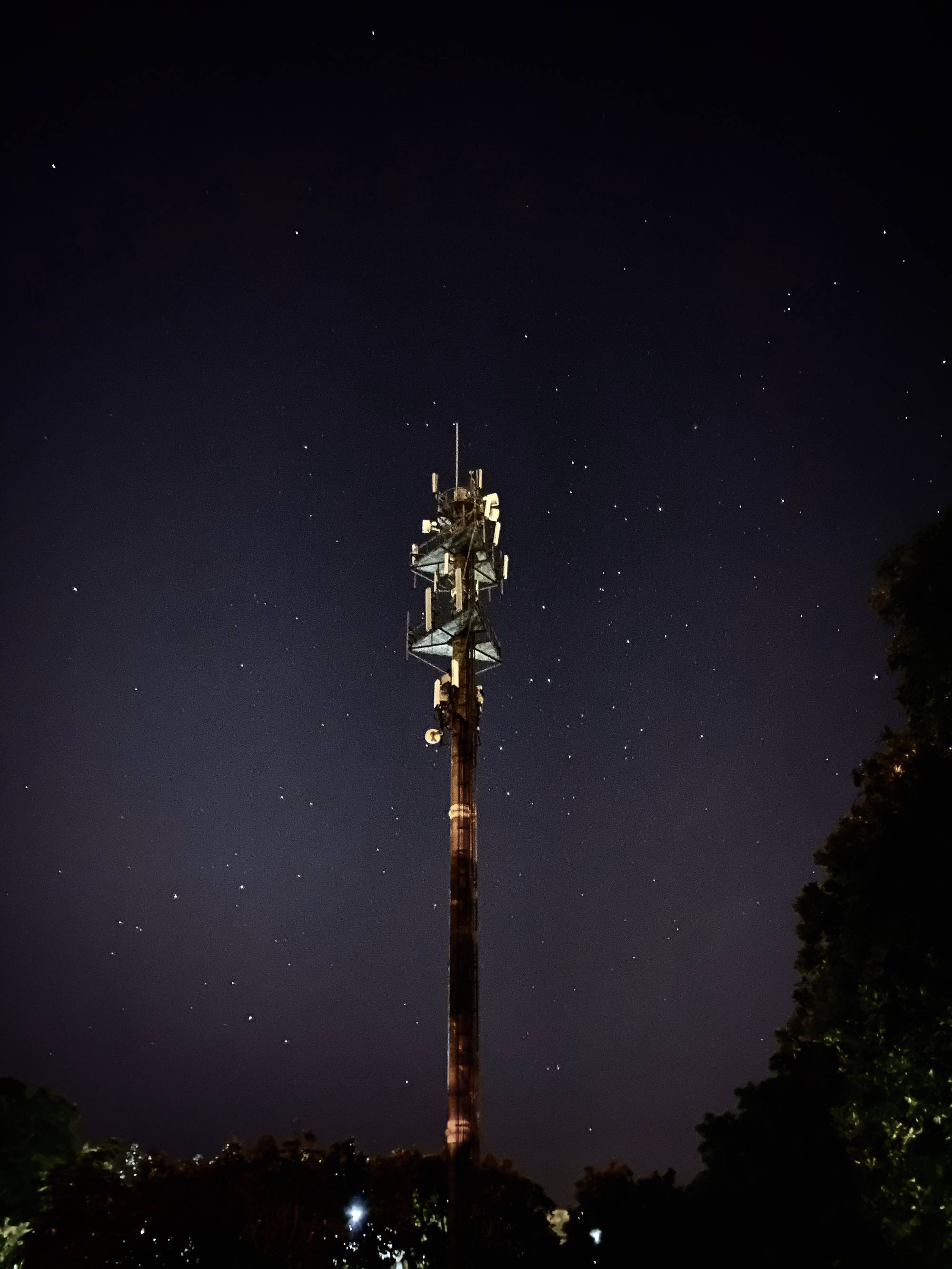 5G is coming | Scrolller