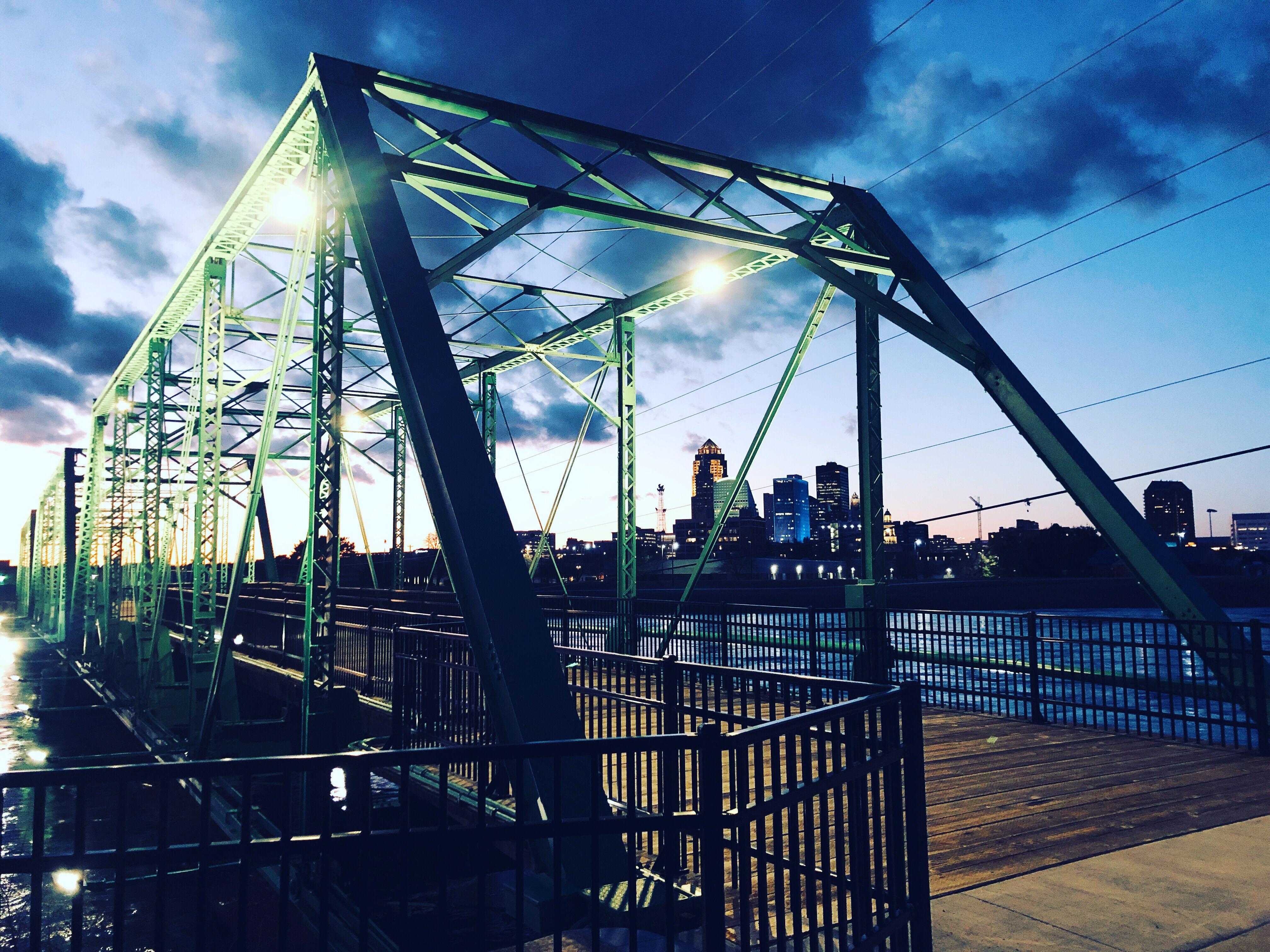 5th Street Pedestrian Bridge | Scrolller