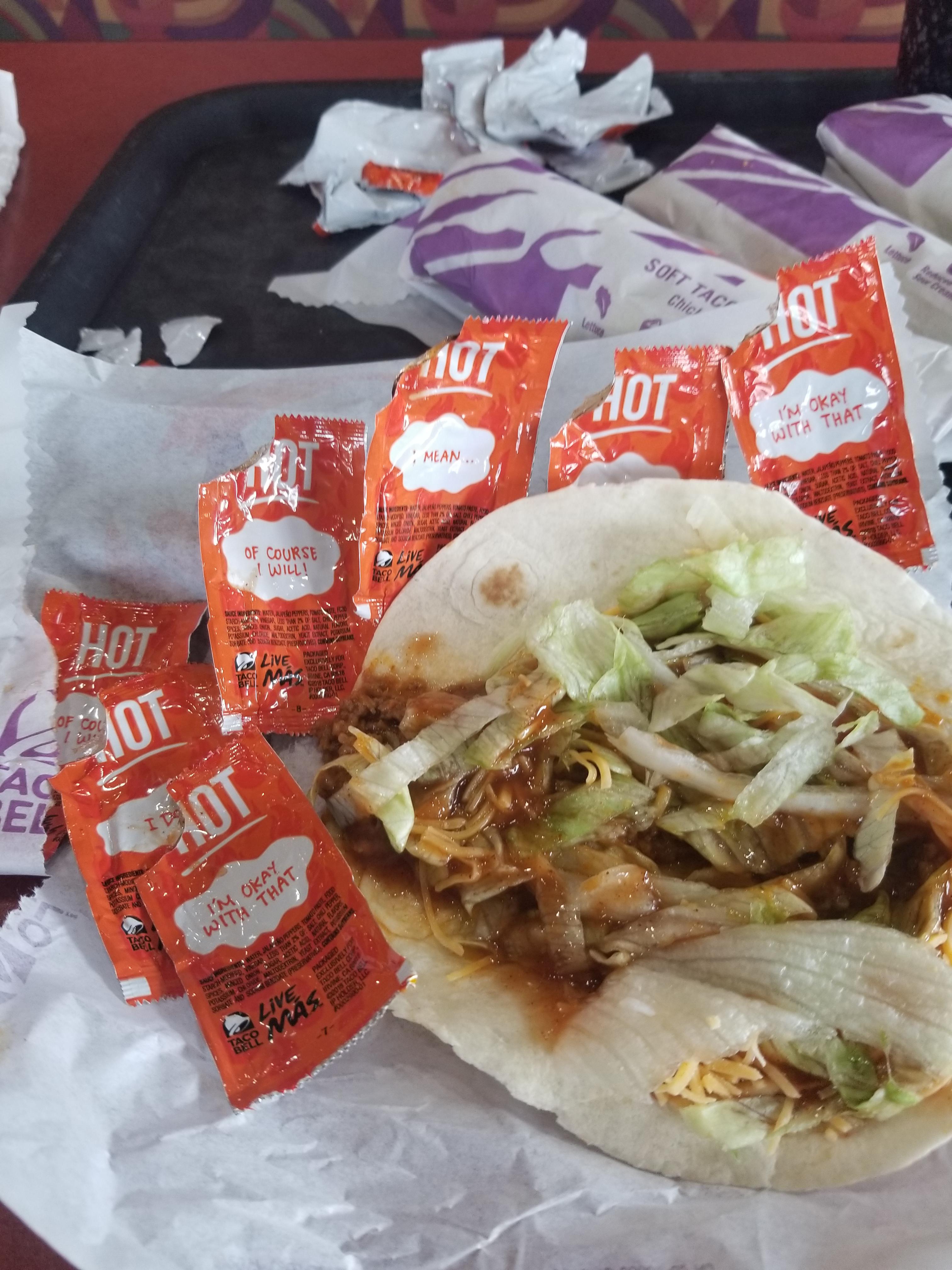 7 packs of hot sauce spray their loads onto 1 soft taco. | Scrolller