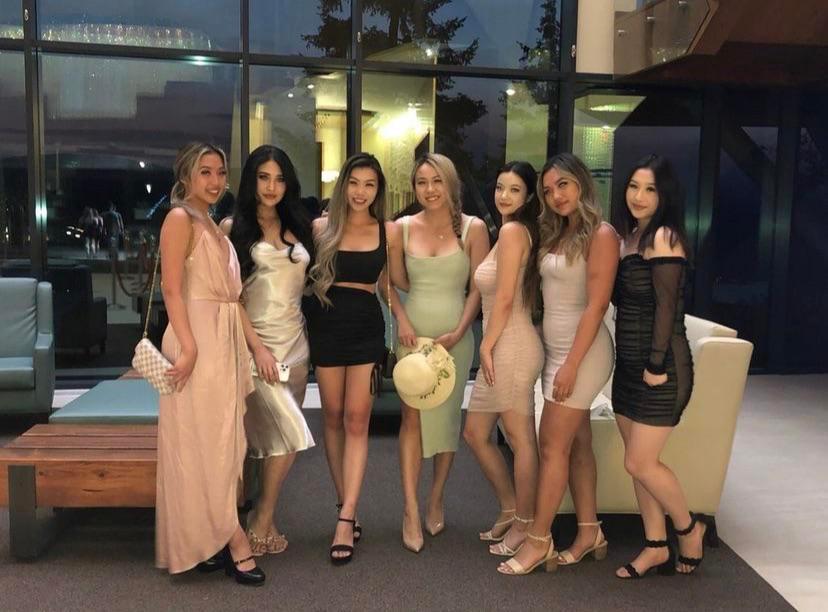 [7] Some of these ladies are closet sluts. Which would you pick and in what order ? | Scrolller