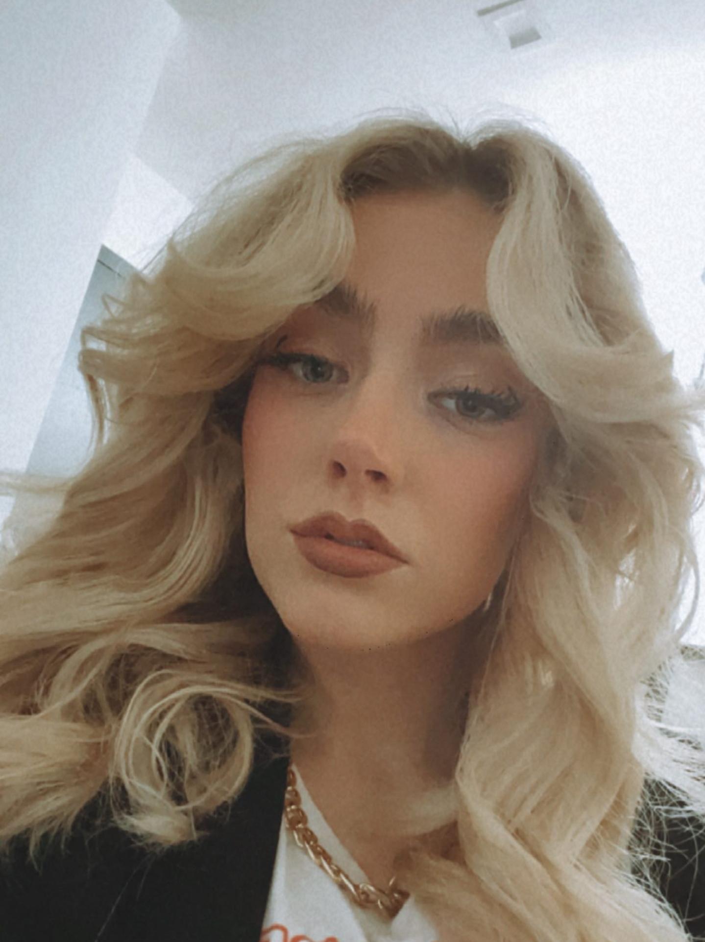 70s vibe (iktr) | Scrolller